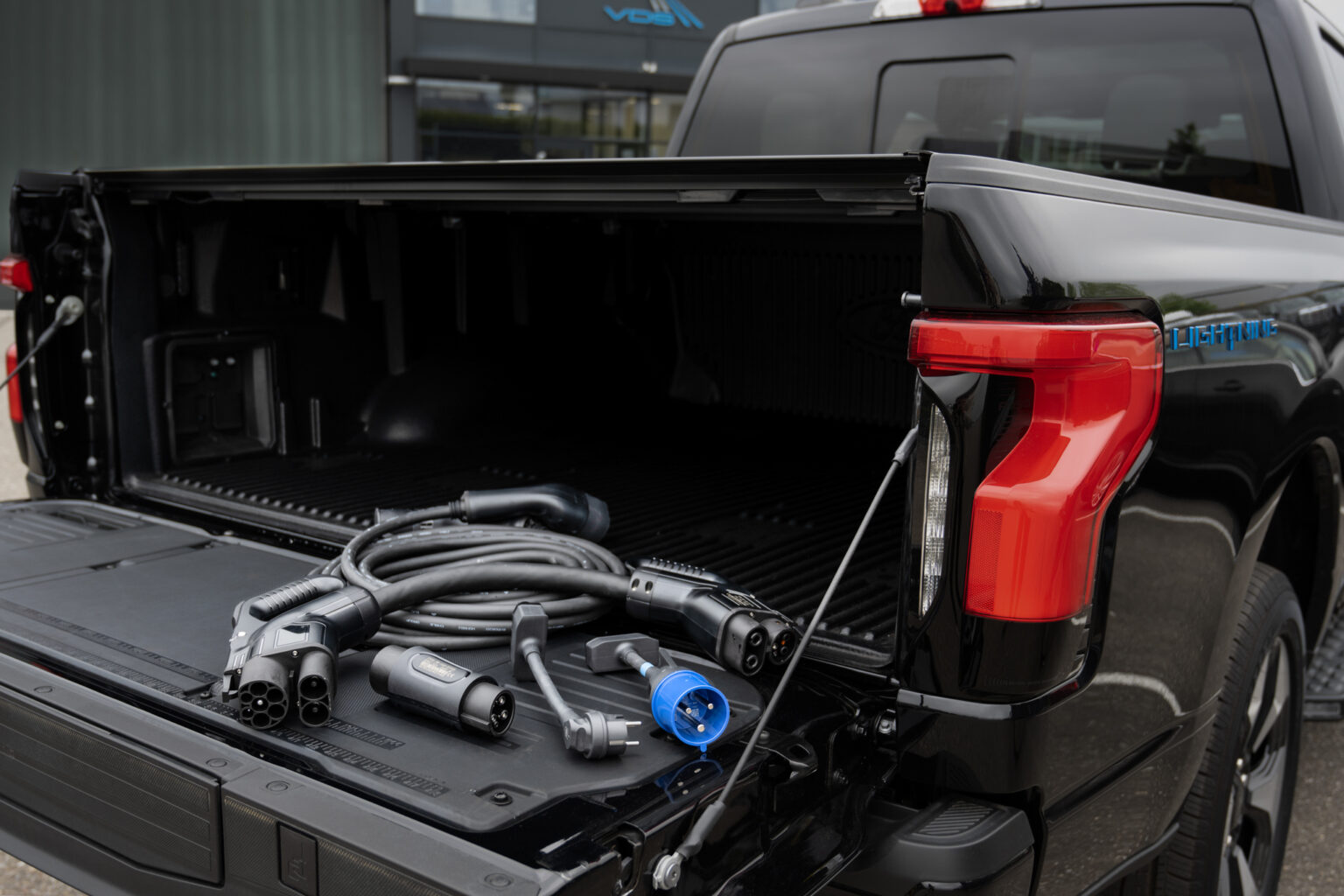 Ford F150 Lightning Charging Kits - VDS Global Support